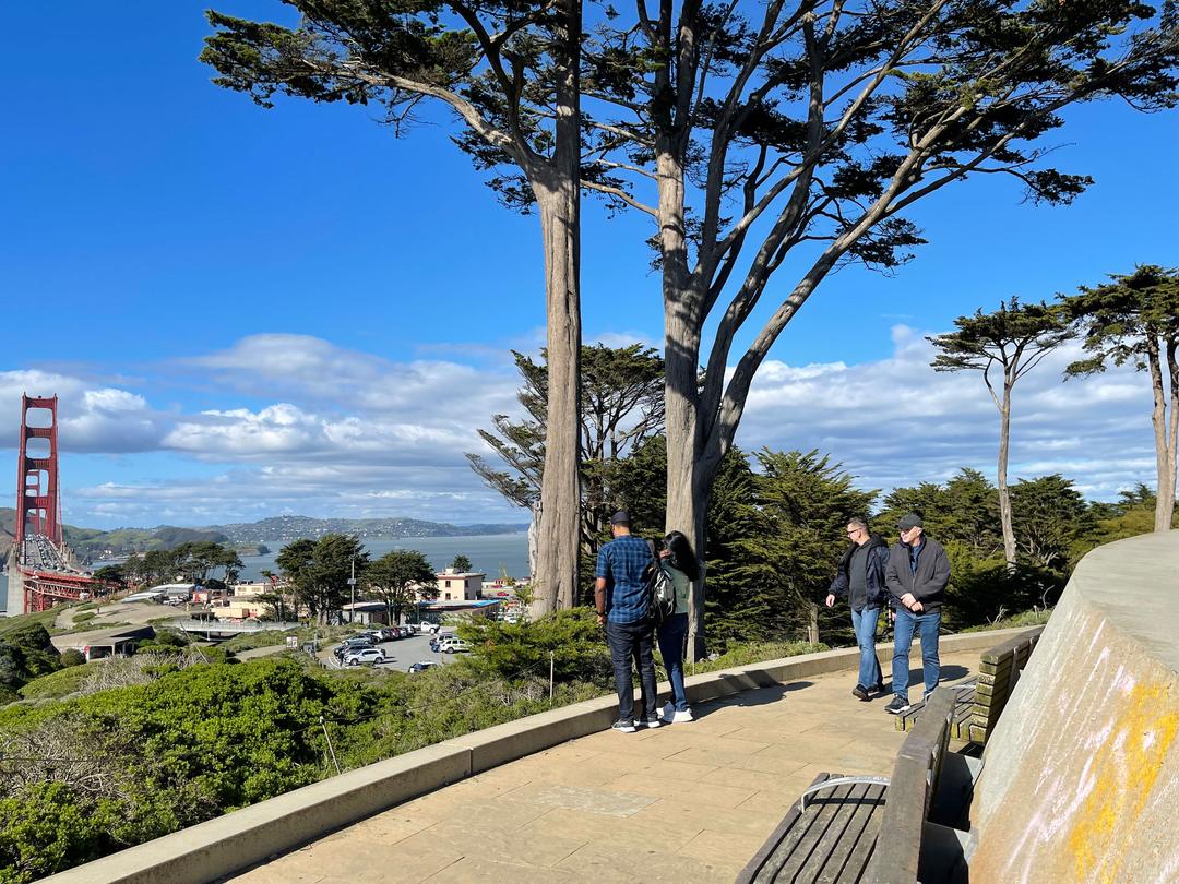 Golden Gate Overlook | Golden Gate Bridge Views | The Presidio (San ...